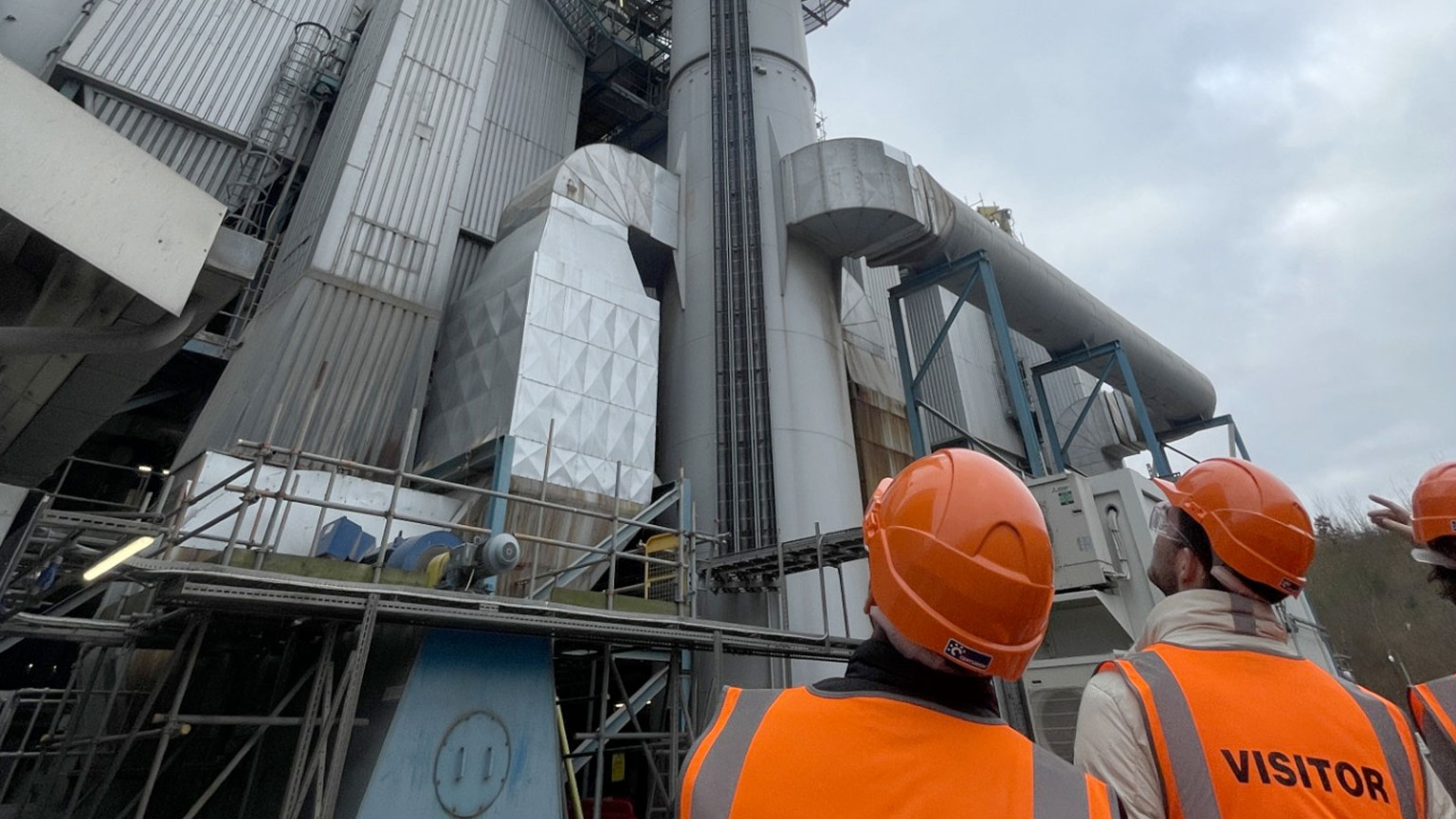 UK Power Networks installs world’s first ‘smart’ substation
